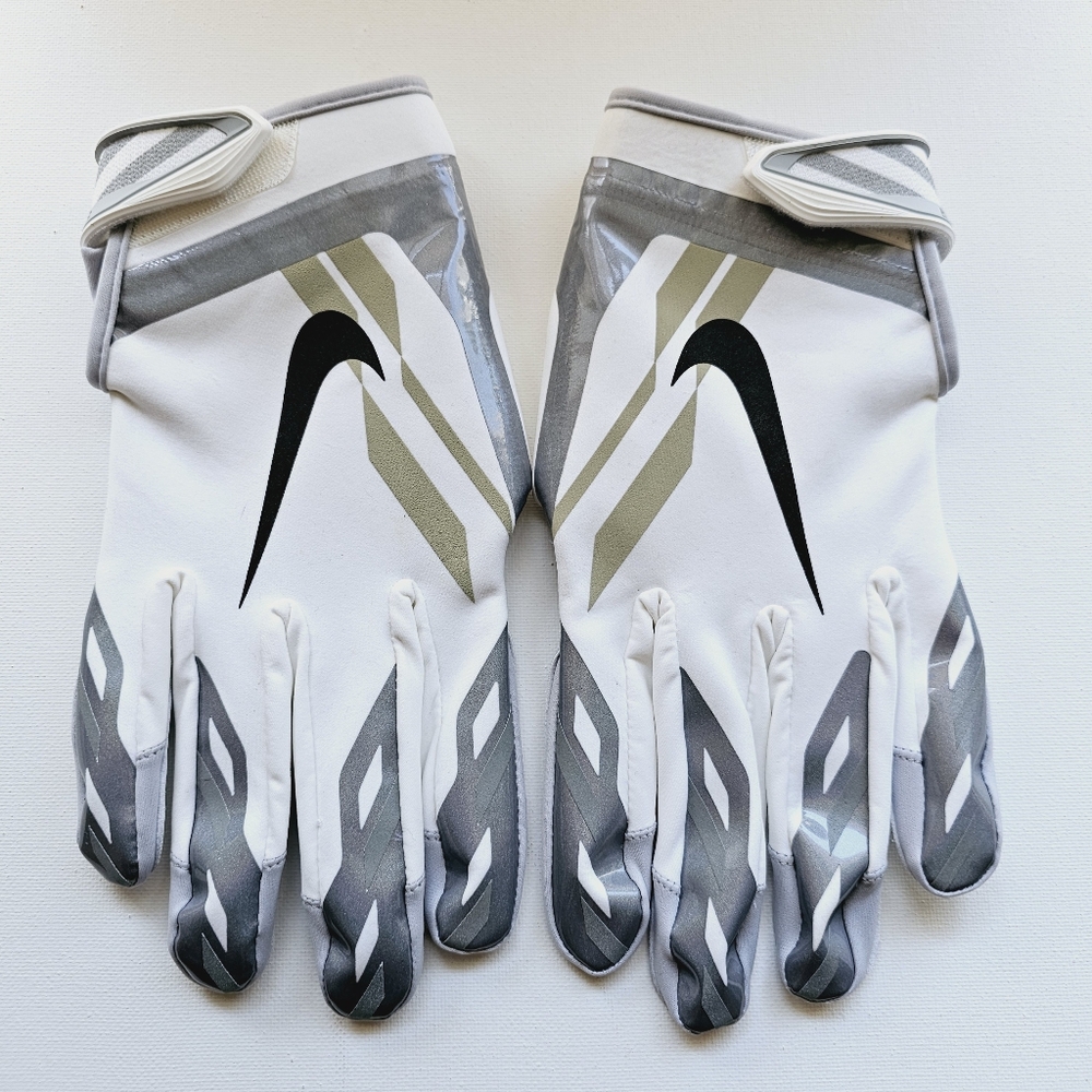Nike Large Vapor Shield Football Gloves - Gem